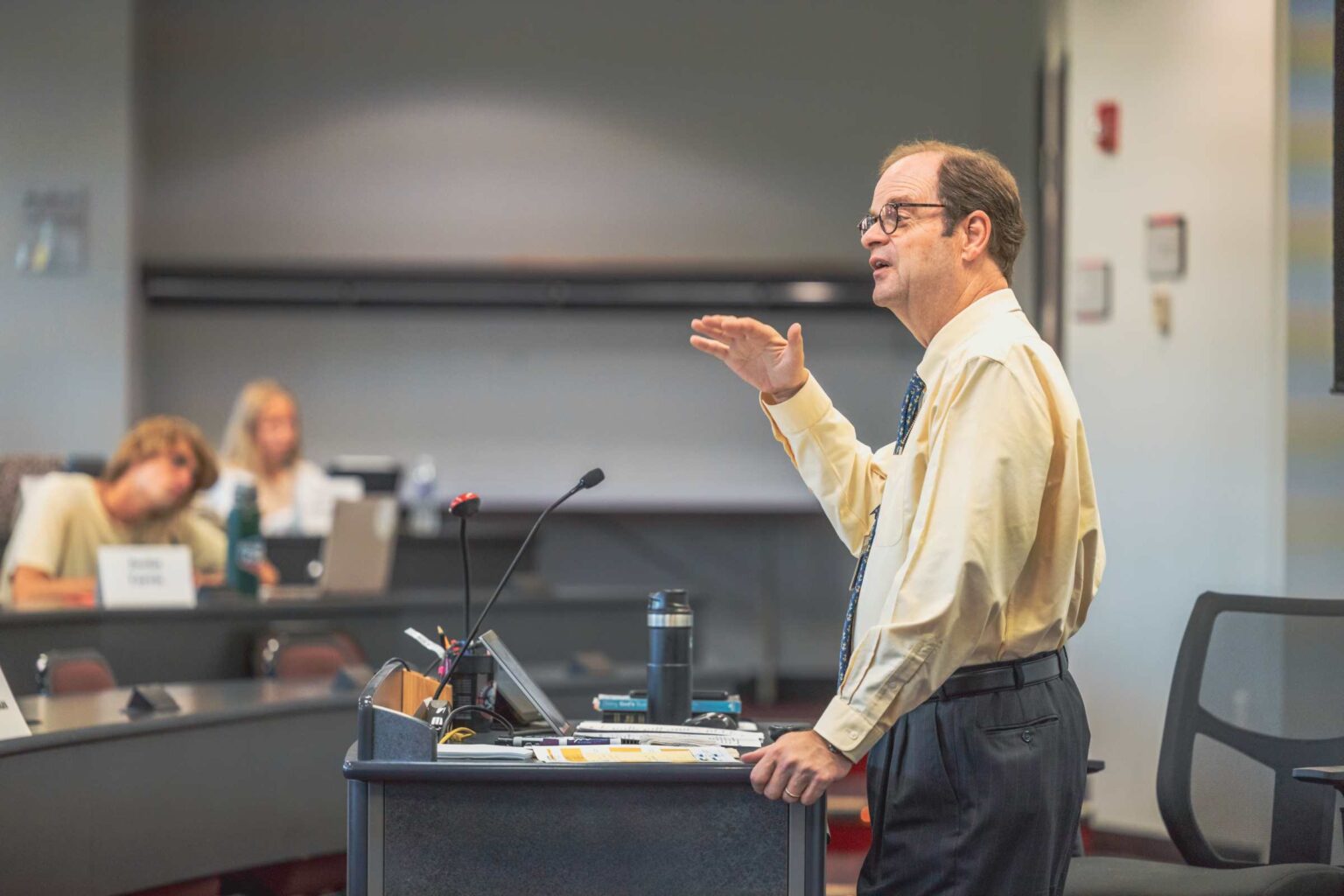 What is Professional Selling in Marketing? - Grace College